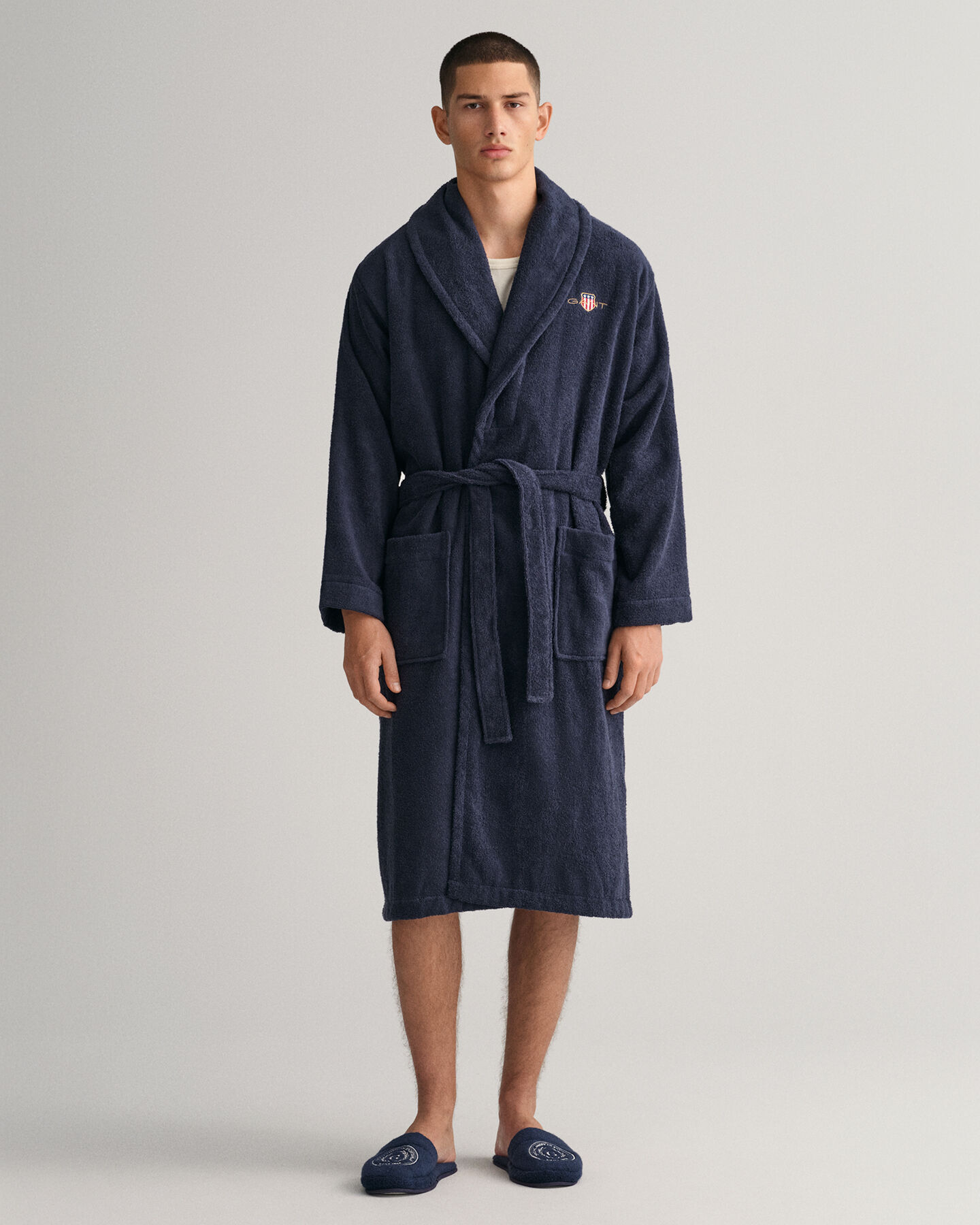 Archive Shield Terry Cloth Robe - GANT