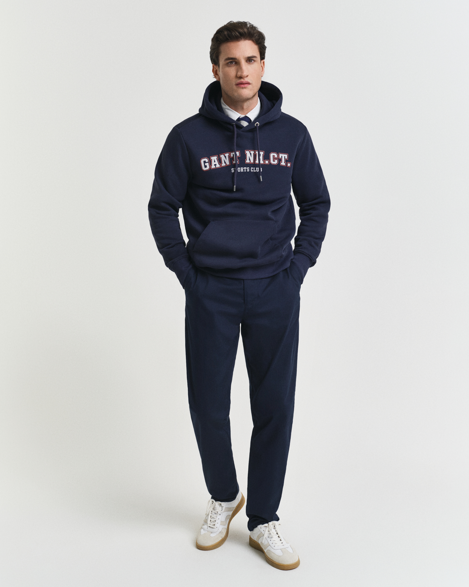 Regular Fit Chinos - GANT